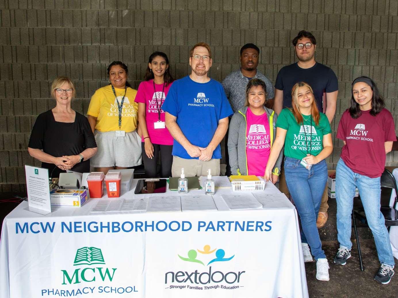 MCW Medical and Pharmacy Students Collaborate to Care for Uninsured ...