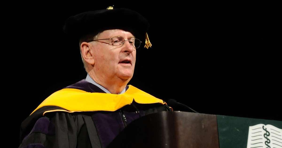 Mcw 2022 Graduation Clipart